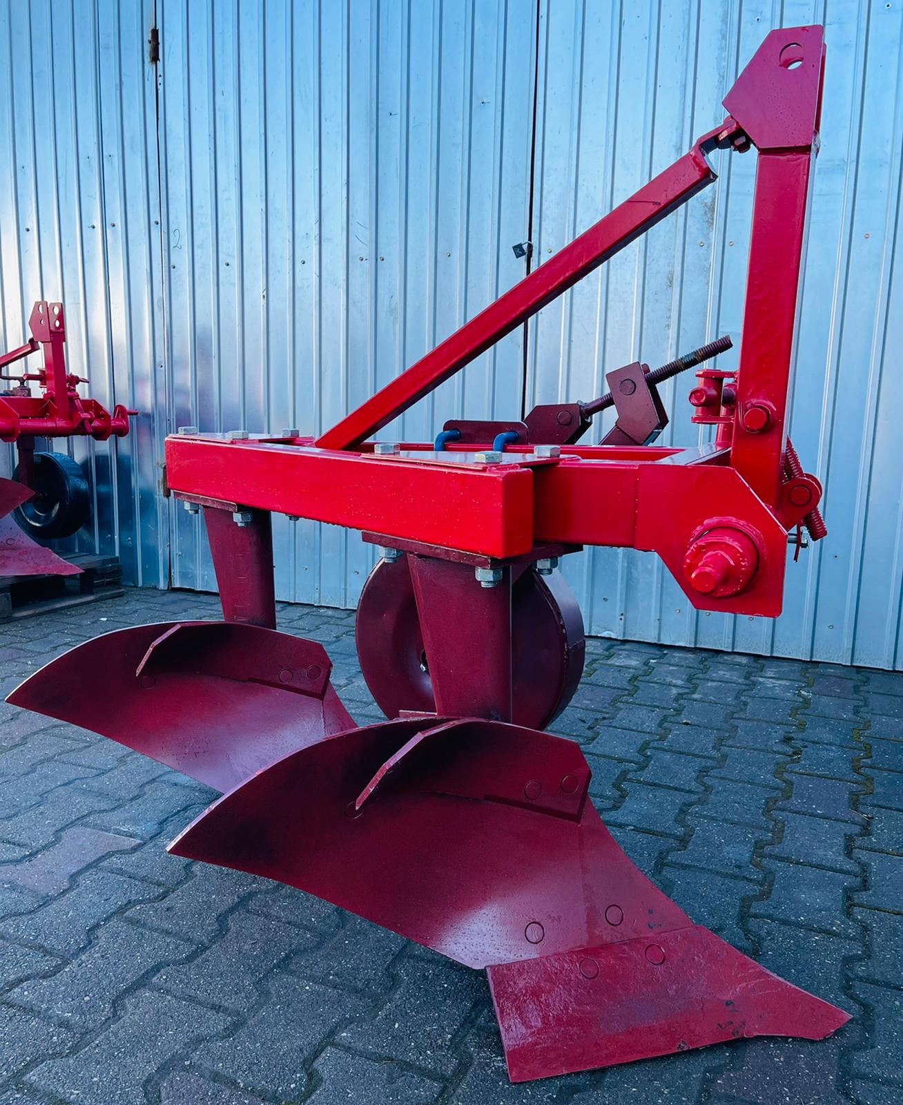 Plug Agricol 2 Trupite 35-40 CP – Ardita