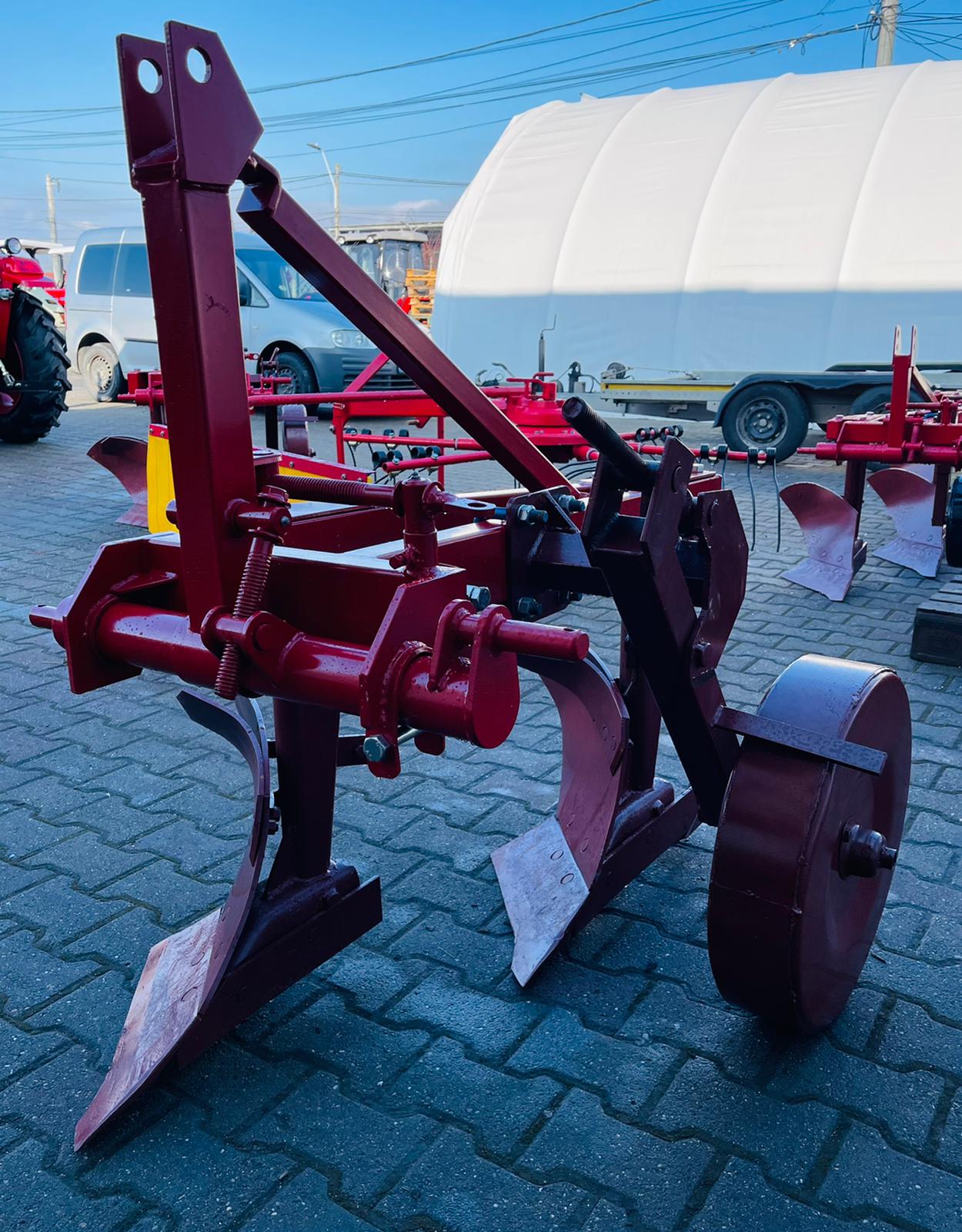 Plug Agricol 2 Trupite 35-40 CP – Ardita