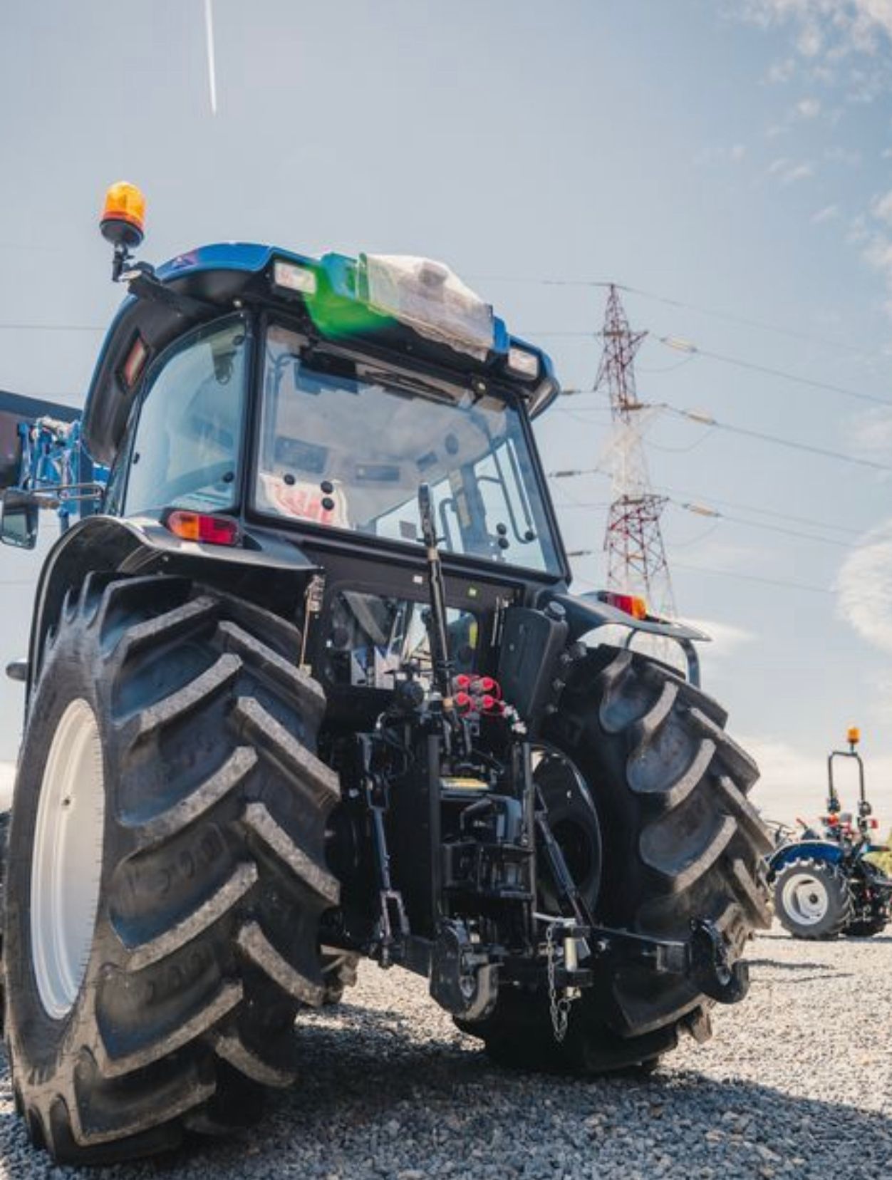 Tractor Solis 90 Cp Cu Cabina AC Stage V – Ardita